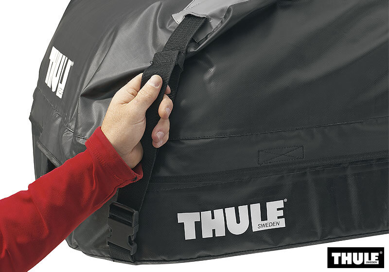 Thule Ranger 90 fabric box / bag.